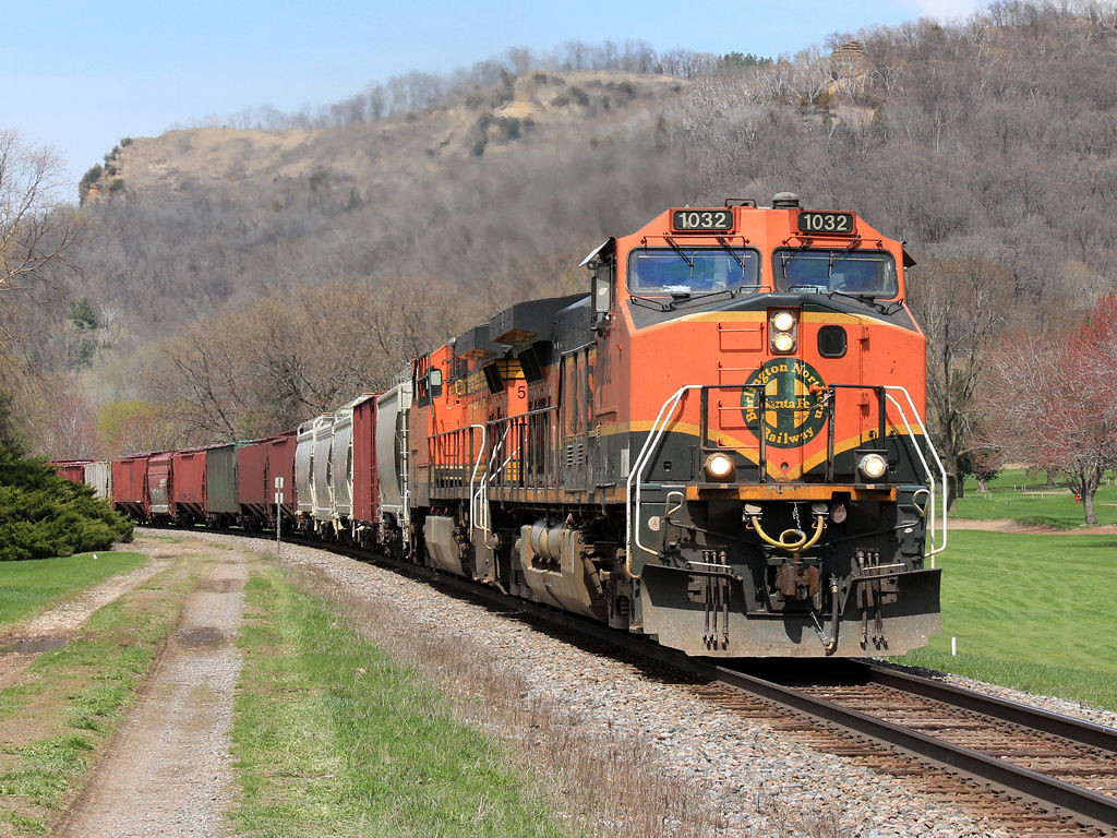 BNSF 1030